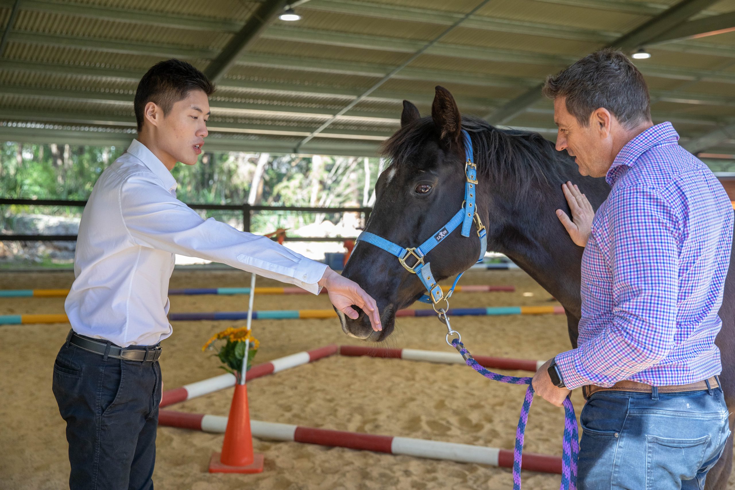 Confidence in others: Does your leadership allow it? - Leading Edge Professional Development